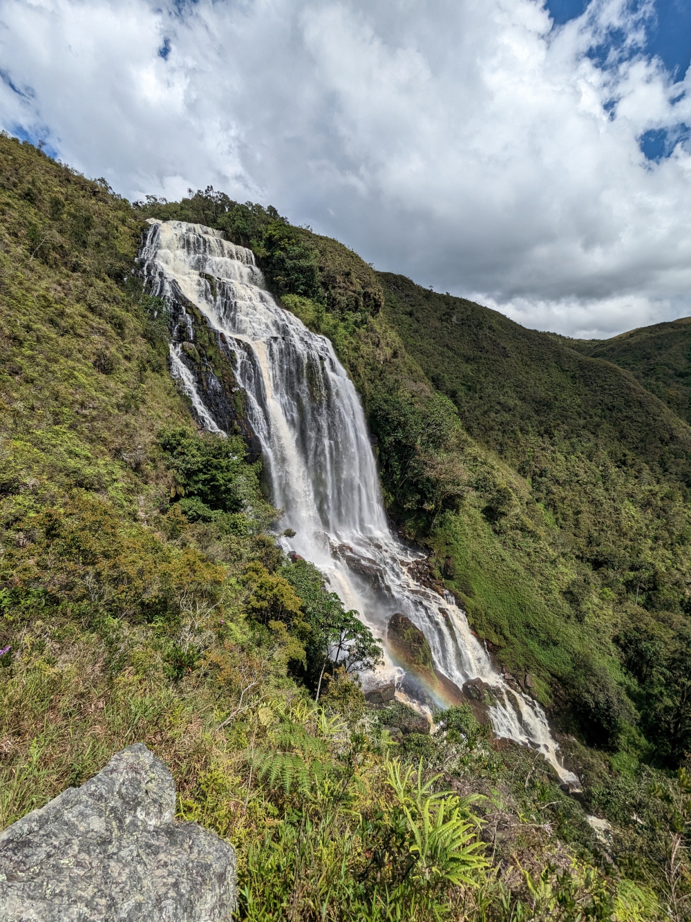 Off the Beaten Track Waterfalls, Lakes & Small Towns — Traversing ...